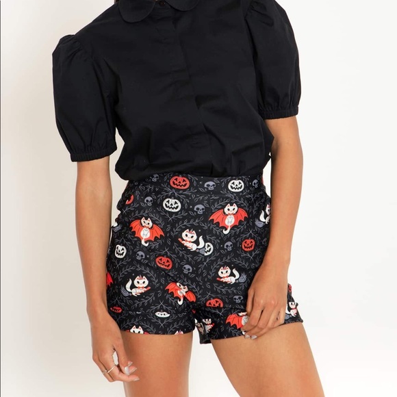 Blackmilk | Shorts | Nwt Blackmilk Feline Spooky Cuffed Shorts | Poshmark